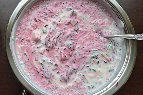 Lithuanian pink soup: Saltibarsciai recipe - Lithuanian chef - Let's ...